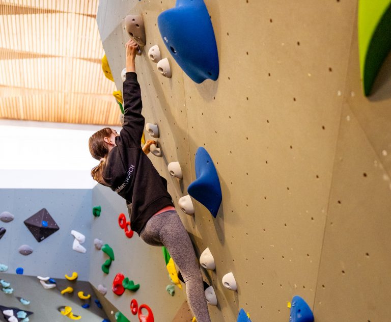 Boulder Church – Die Boulderhalle in Bad Orb